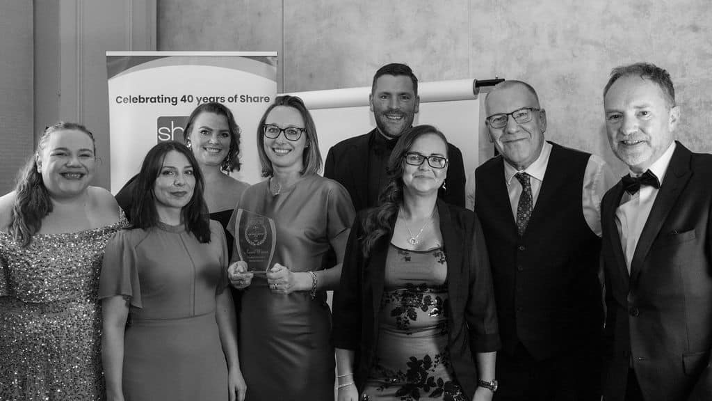 Cairn wins SHARE Customer Service Star Award - Cairn Housing Association